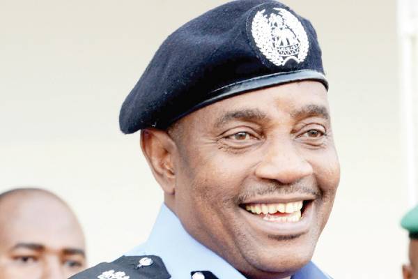 Ex-IGP Solomon Arase Dies at 69—A Legacy of Service | Alo360
